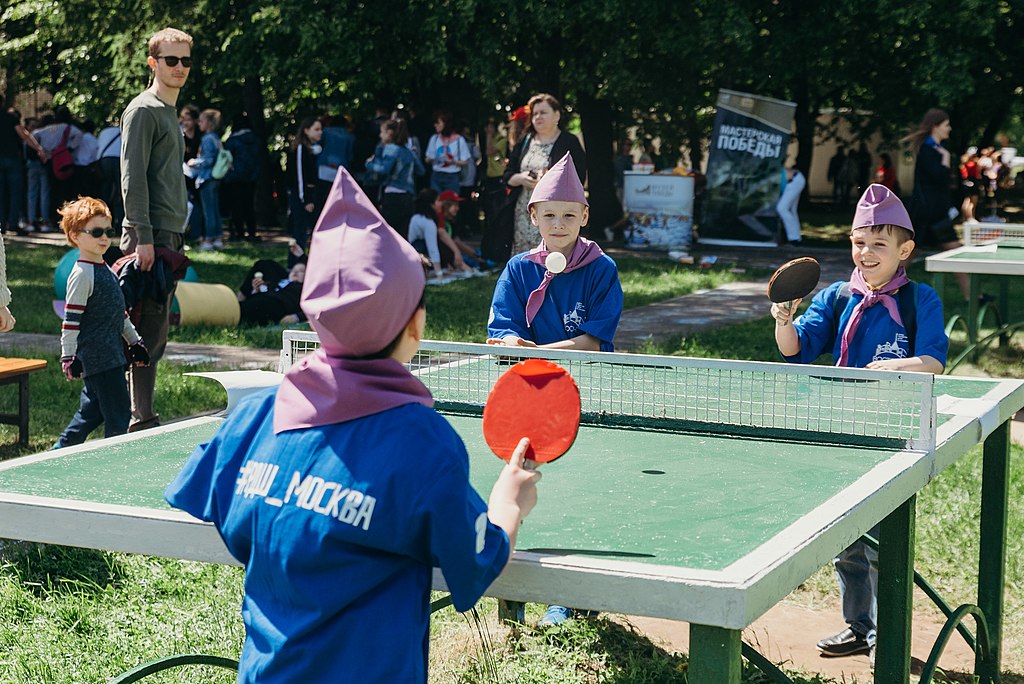 Mengenalkan Anak-anak Usia 5-10 Tahun pada Olah Raga Ping Pong - Rimbasiana